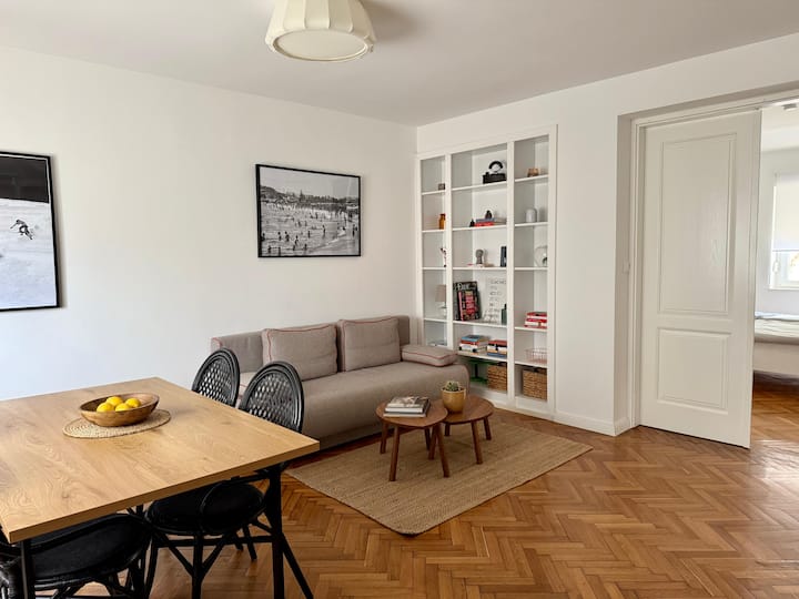 Relax In A Modern & Calm Apartment Near The Beach - Podstrana