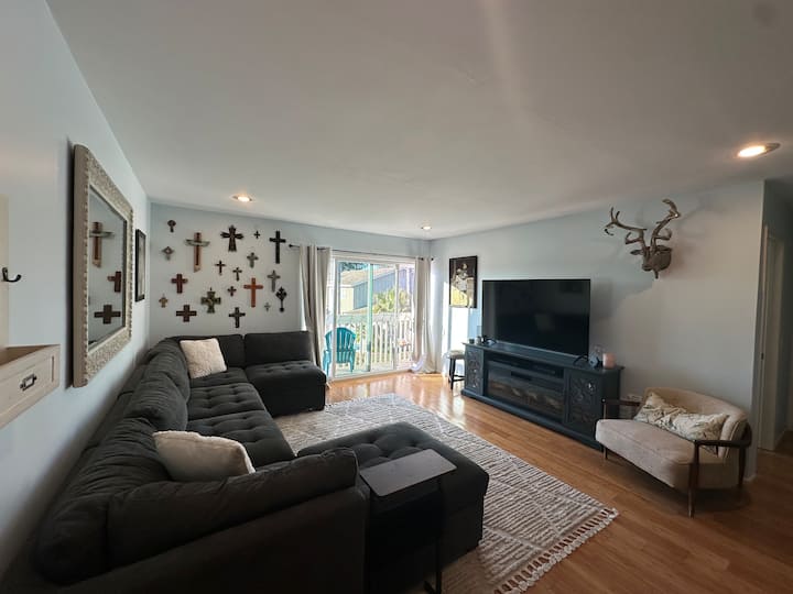 Cozy, Charming Beach Condo-monthly Rental Jun/jul - Encinitas, CA