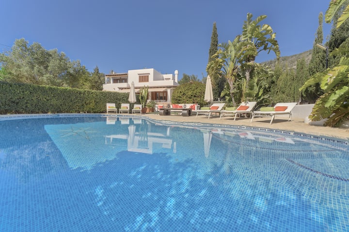 Playa Dem Bossa 3 Min Can Juanito - Ibiza