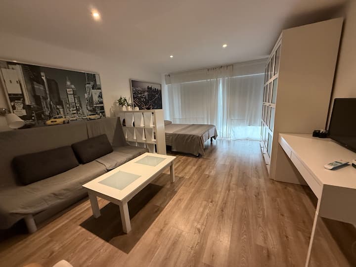 Apartamento A 3 Min Playa Y 25minutos De Barcelona - El Masnou
