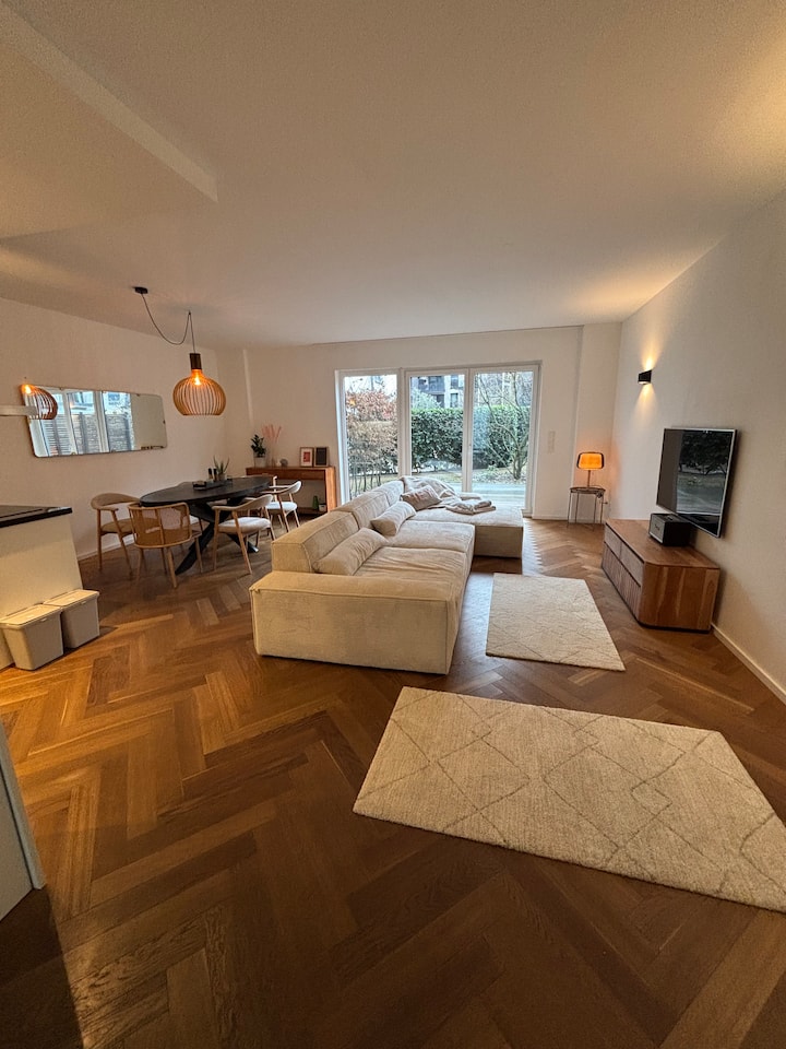 2 Zimmer | 65m² | Terrasse - Düsseldorf
