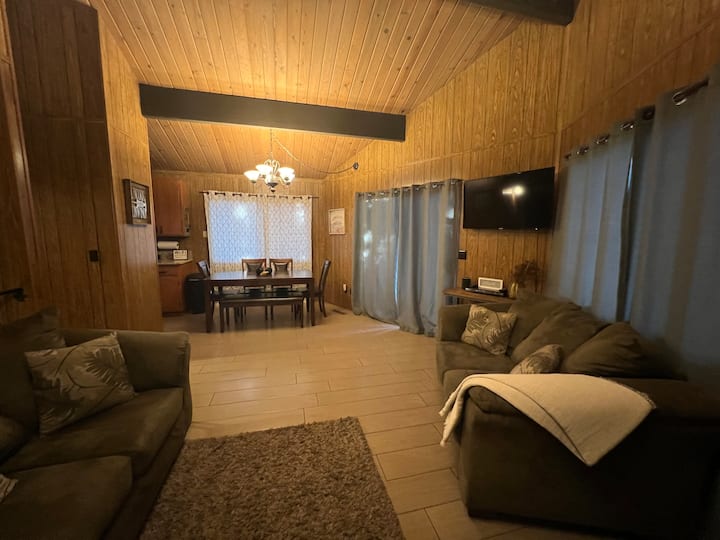 La Cabaña - San Bernardino, CA