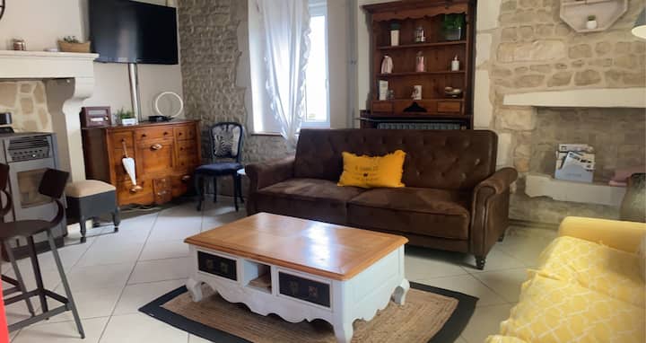 Duo De Logement : Maison + Loft Annexe - Chablis