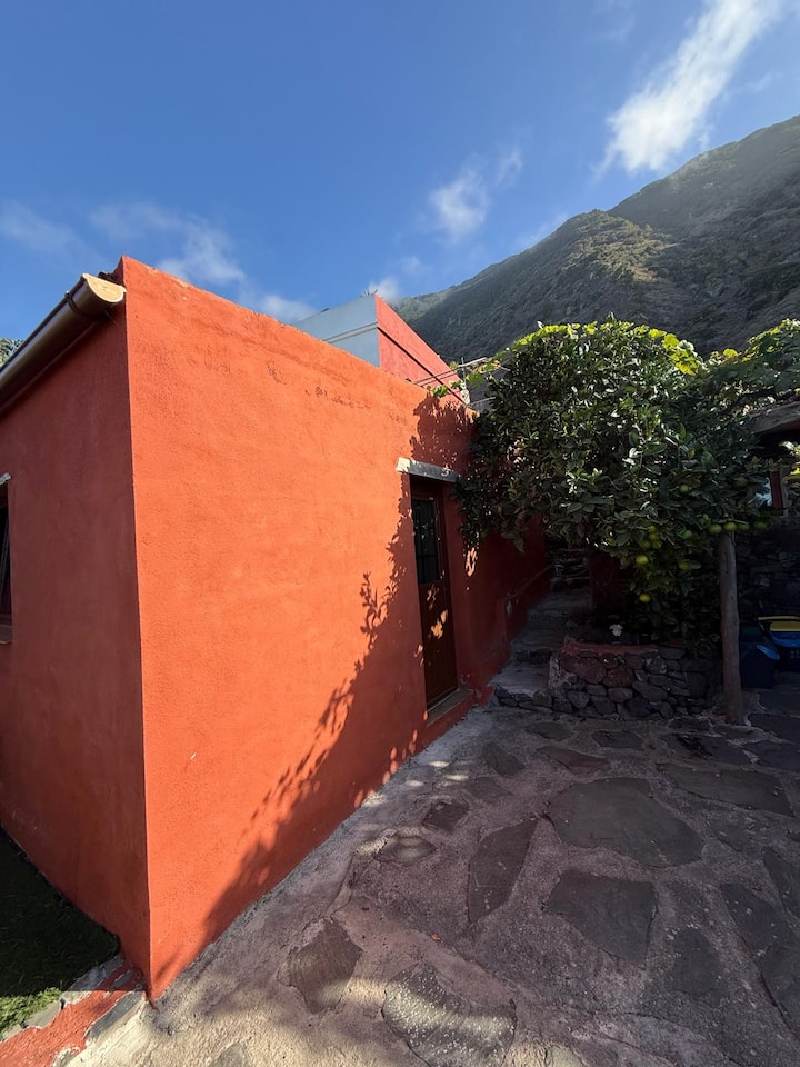 Vivienda Entorno Rural Sabinosa "Casa Benito" - El Hierro