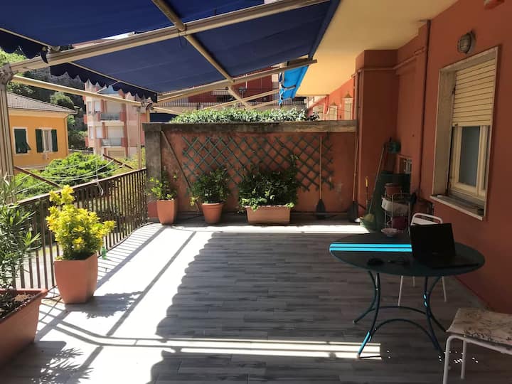 Appartamento Con Grande Terrazzo Vicino Al Mare - Sestri Levante