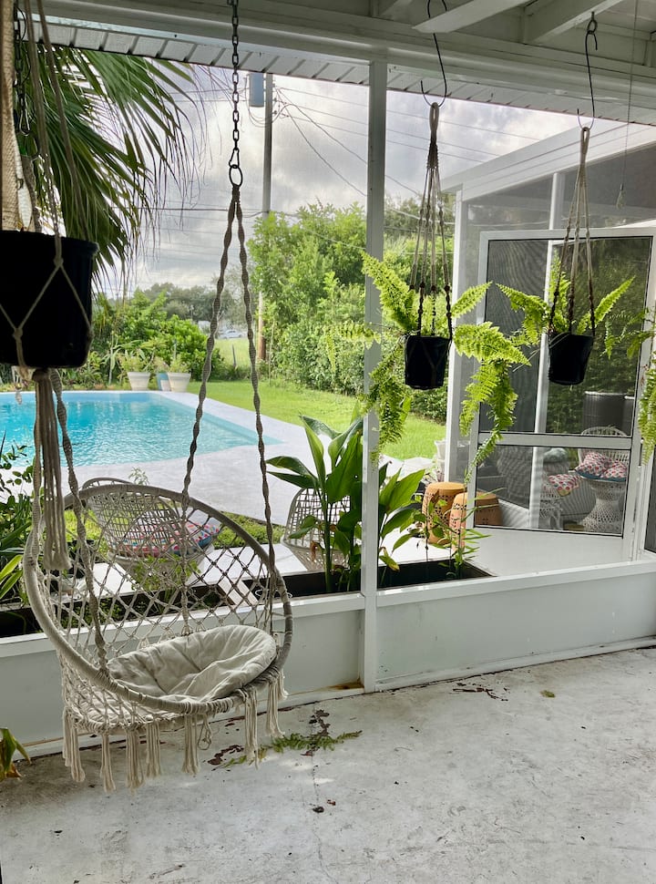 Private Master Suite - Short/long Term Read Desc. - Melbourne, FL