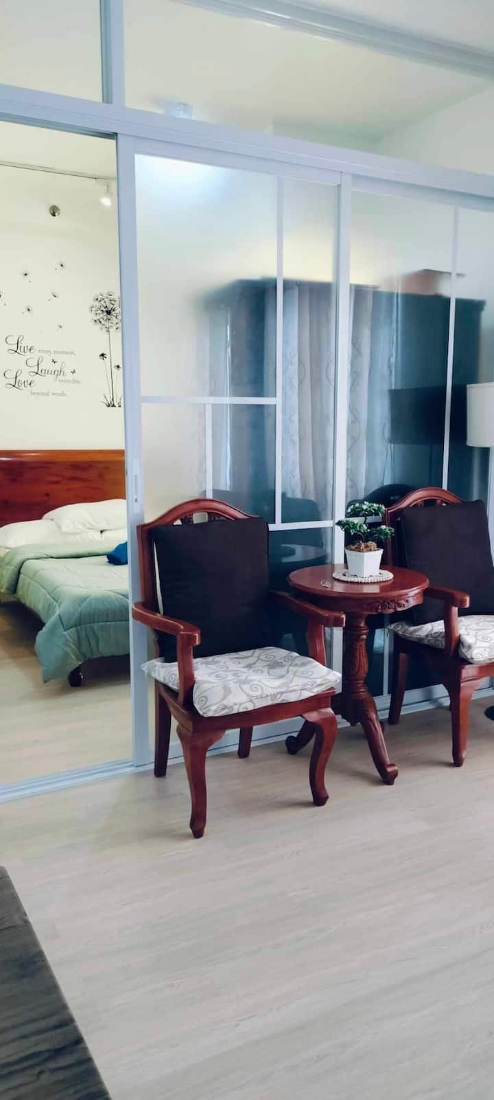 La Bella Tagaytay 1 Br W/ Wifi 300mbps Converge - Alfonso