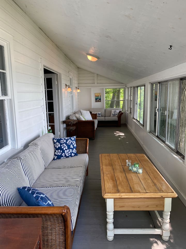 Cottage #1lake Erie Private Beach , Lakeside Deck - Port Colborne