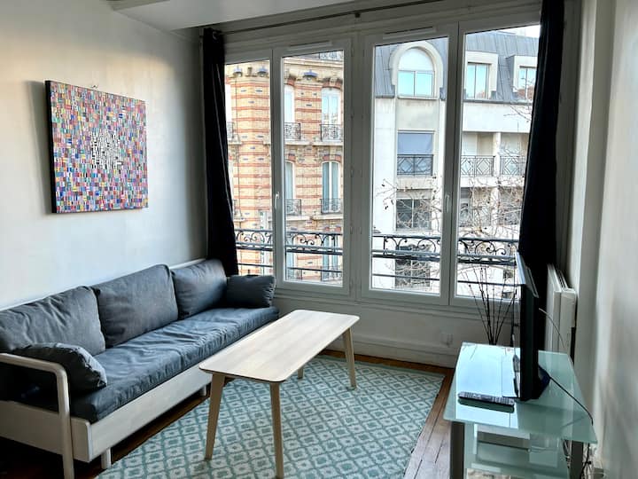 Appartement Lumineux Et Bien Placé - París