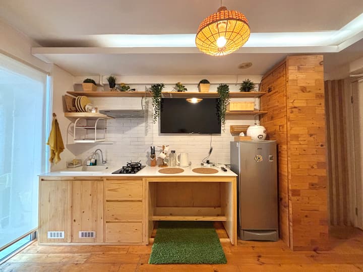 Apt. Yellonabnb 2bedrooms, Jakarta (+Wifi+netflix) - Jakarta