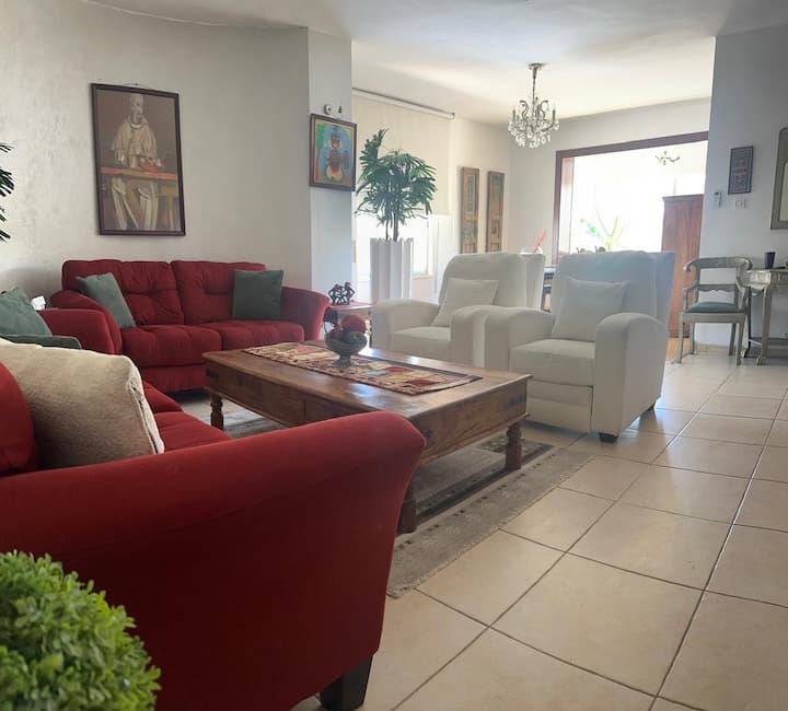 Exclusive Jabal Amman,4th Circle, Zahran Palace - Amman
