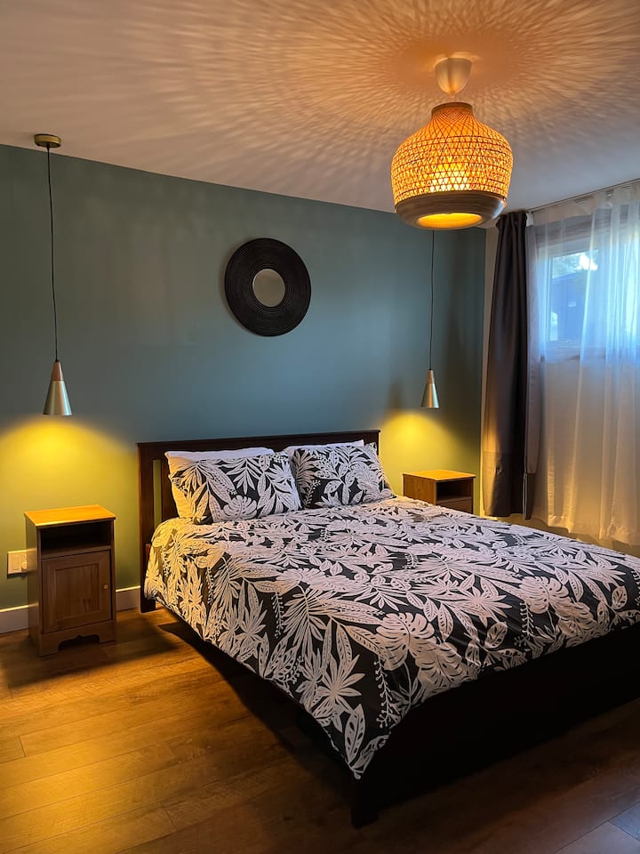 Feel Like Home In La Prairie, Near Montreal - Brossard