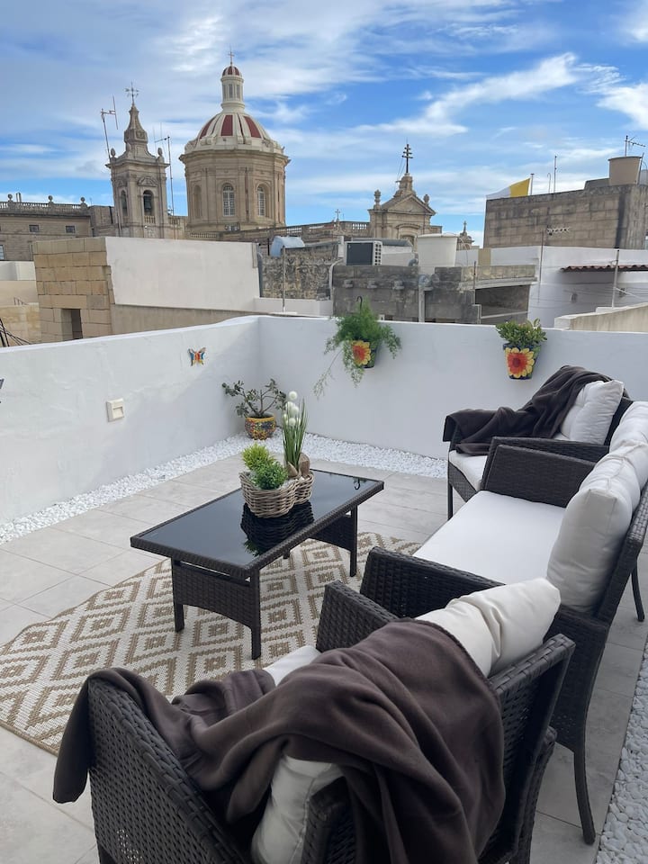 Charming Maltese Townhouse In The Heart Of Rabat - Malta