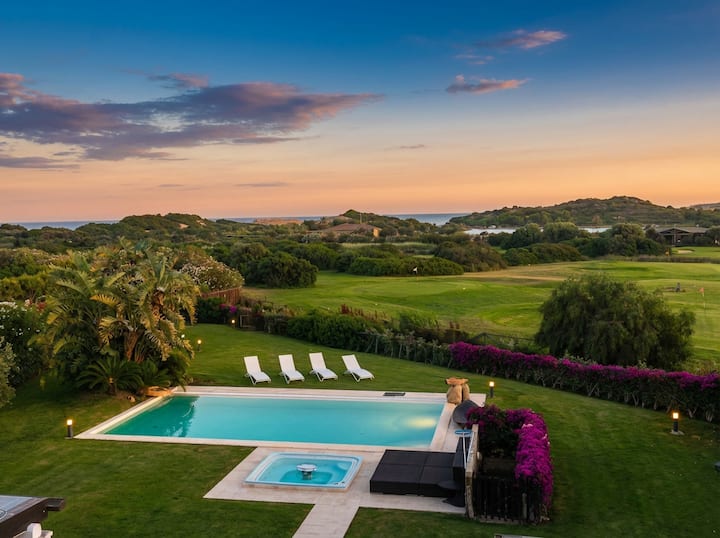Villa Baires  Chia Exclusive Villa Near The Beach - Sardinia