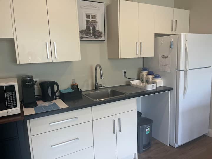 New Contemporary Style Home, View, Park, Central - Kelowna
