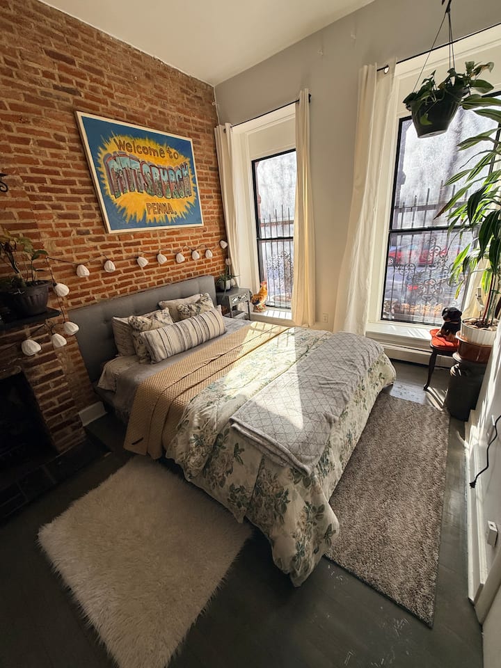 Luxurious Apt. Near Ravens Stadium & Downtown - Baltimore, MD