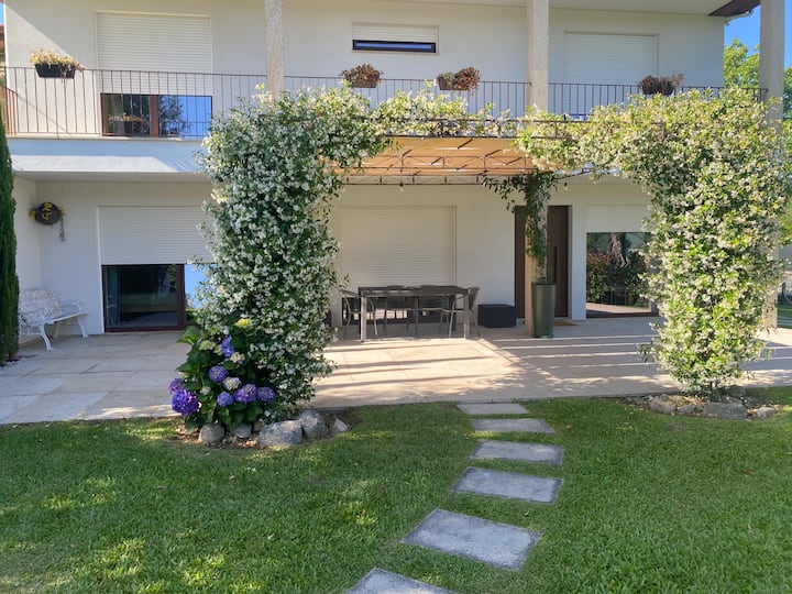 Casa D`almeidas Apart. T2 +1  Vista Montanha - Pico Island