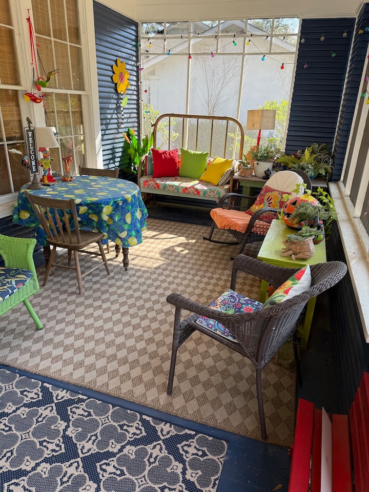 Cottage • Heart Of Laurel • F Porch Best Ever - Laurel, MS