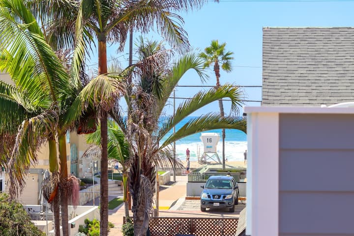 Mission Beach 3br W/ Ac | Steps To Ocean + Parking - San Diego County, CA