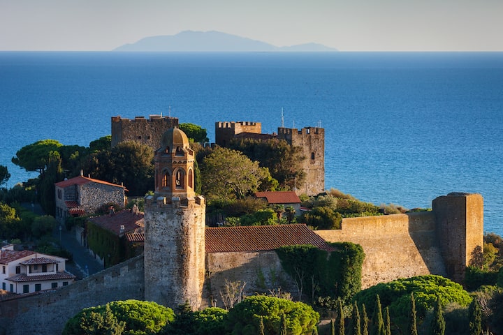Castiglione Della Pescaia , A Due Passi Dal Mare. - Castiglione della Pescaia