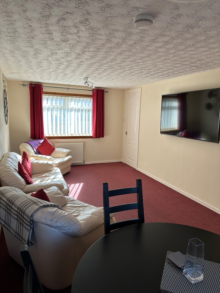 House In Hilton. Free Parking & Use Of Bicycles - Loch Ness