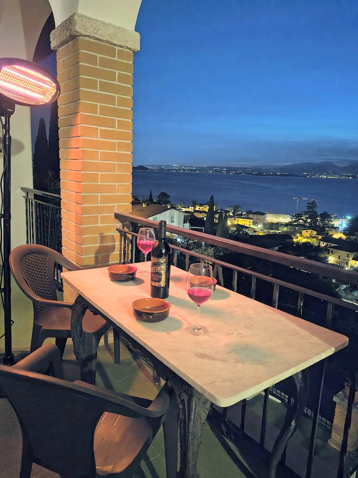 Villa Maria Lake View, Walk To The Village.parking - Torri del Benaco