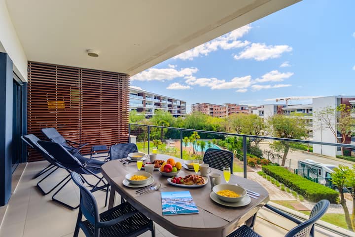 Marina Village 2 Bedroom Apt - South Facing - Lagos