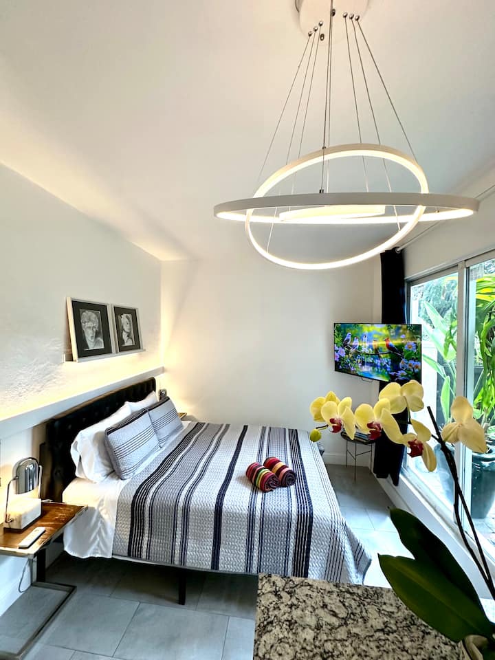 #1 Hot Private Oasis Studio #1- Miami/center/beach - The Bahamas