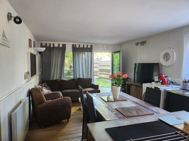 Rez De Jardin Dans Résidence Principale à Contaut - Hourtin