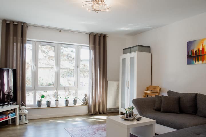 Schöne Helle & Gemütliche Wohnung In Altstadtnähe - Erfurt