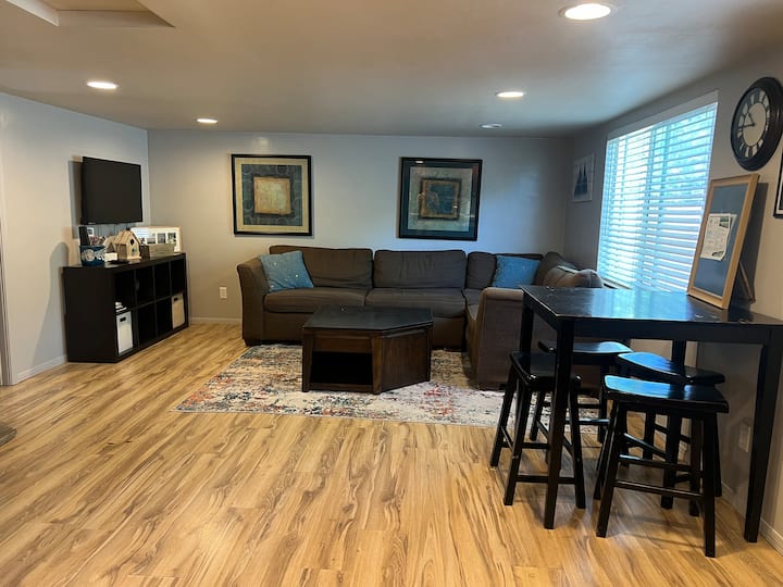 ☆Quaint Forest-view Home☆ Minutes From Downtown - Flagstaff