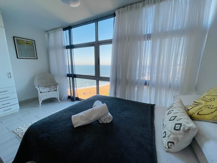 Fish Bowl Of Umdloti - La Mercy