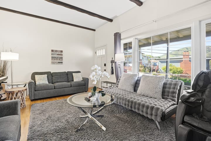 Sparkling Clean Luxury 3 Br Near Sf, Parkings, Ev - South San Francisco, CA