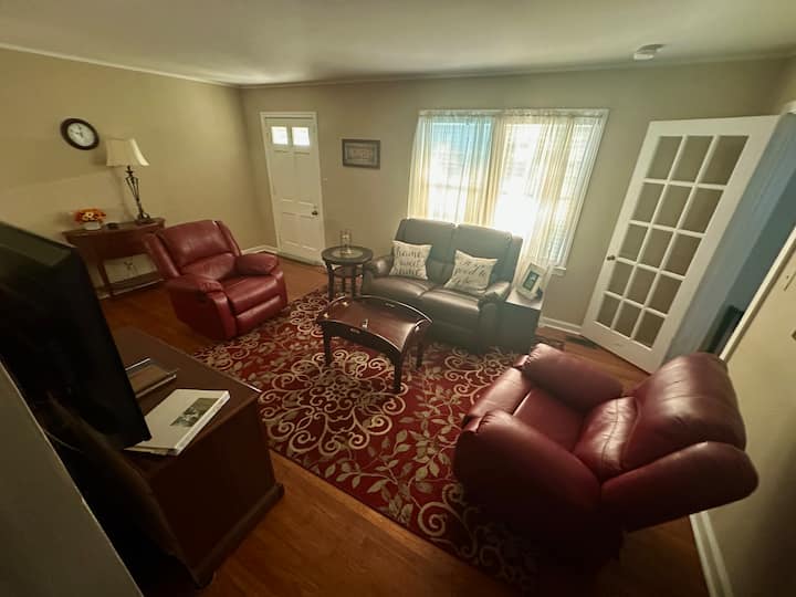 Warm Springs Retreat - Georgia, GA