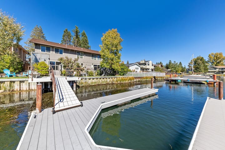 Tahoe Keys Villa - Mesa De Billar, Sauna, Frente Al Muelle - South Lake Tahoe, CA