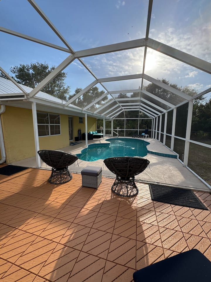Htd Salt Water Pool House 2 Weeks Special! - Port Charlotte, FL