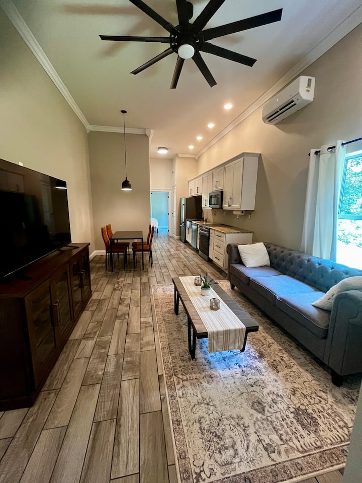 Oak View Hideaway - Farmington, MO