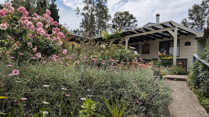 Valley View Cottage Hunter Valley, Views, Gardens - Hunter Region