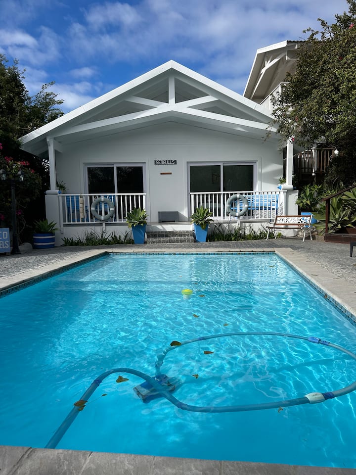 Seagulls Pool Cottage, 2 Bedroom Apartment / Plett - Plettenberg Bay