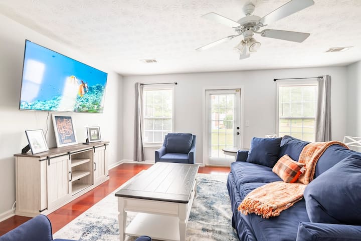 Tiger Walk Condo - Auburn, AL