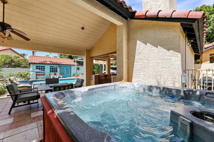 Treehouse, Heated Pool, Hot Tub Amazing Amenities - Mesa