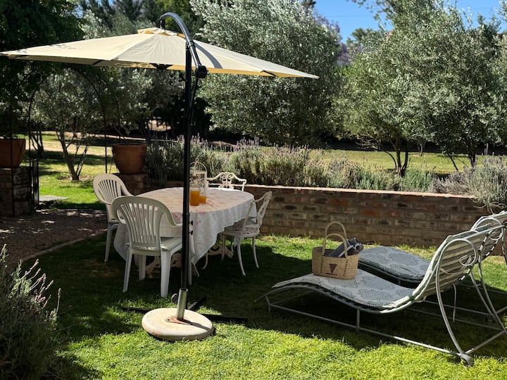 Hartland Garden Suite - Municipalità locale di Oudtshoorn