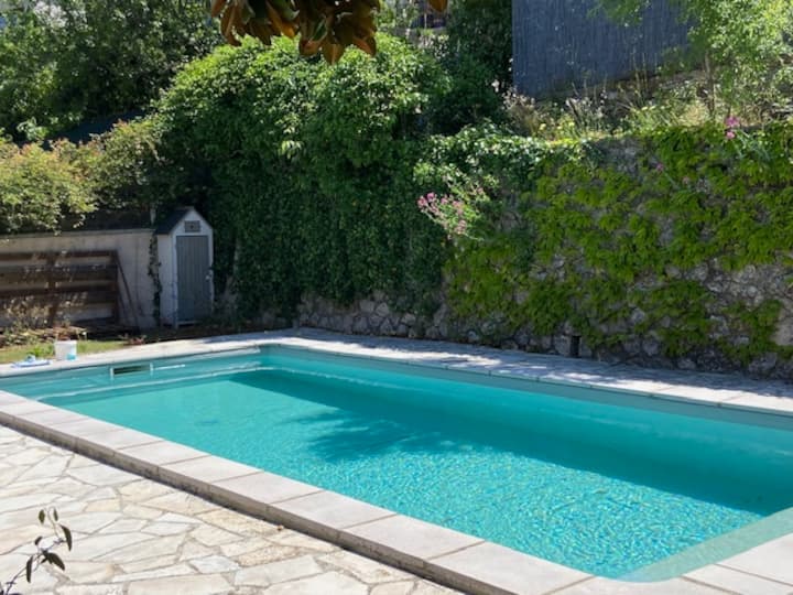 Villa Confortable Avec Piscine - Toulon
