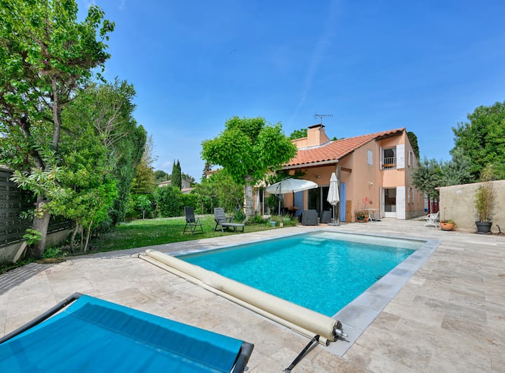 Villa Sérénitude - Au Calme, Jardin Et Piscine - 아비뇽