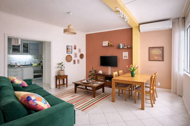 Posto 6 • 2 Quartos • A 2 Min Da Praia - Rio de Janeiro