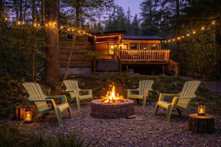 Laughingwater - Ashford, WA