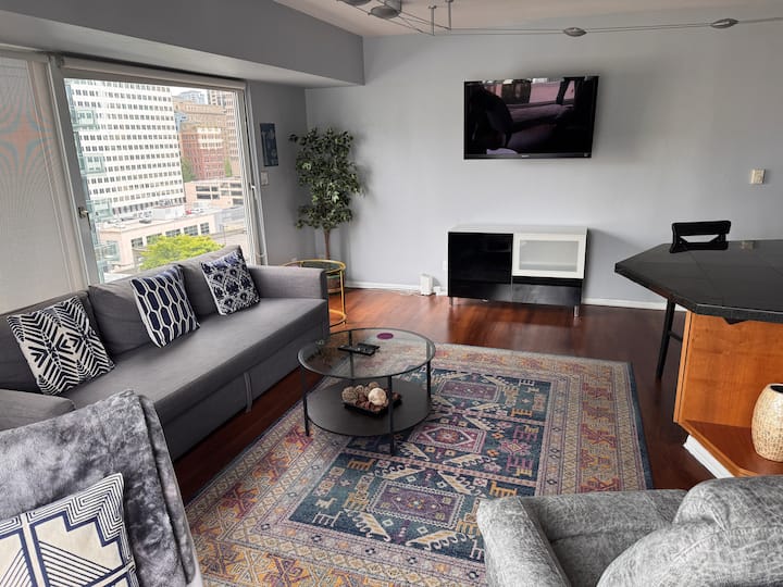 Pike Place Condo With Water View And Free Parking - Ballard - Seattle