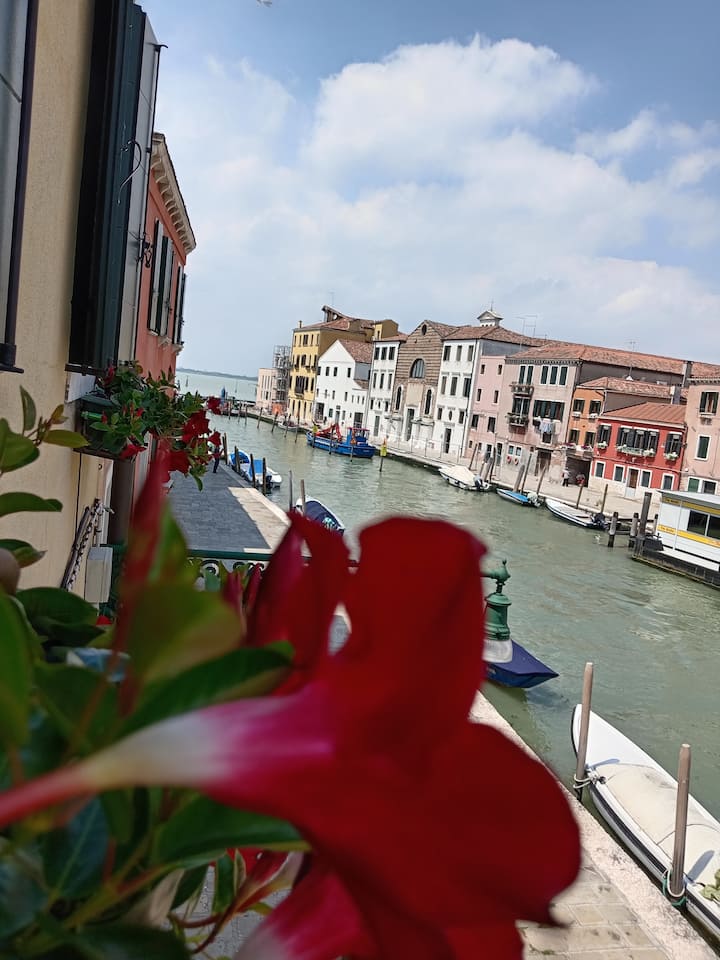 Venice Sweet Canal And Lagoon View - Venice