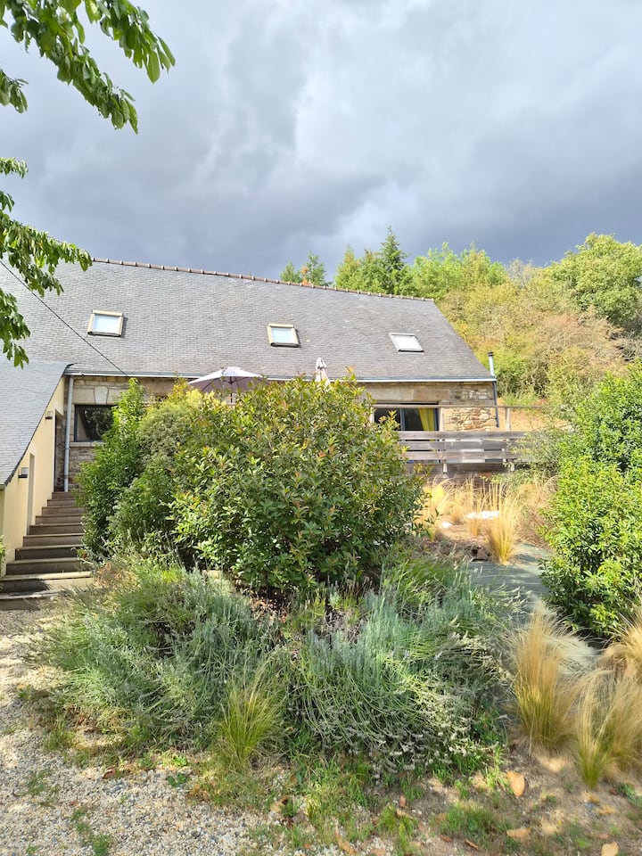 Maison à La Campagne Au Calme - Évron