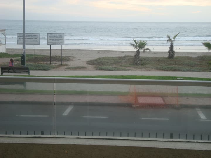 Hermoso Y Cómodo Depto Frente A Playa En La Serena - La Serena